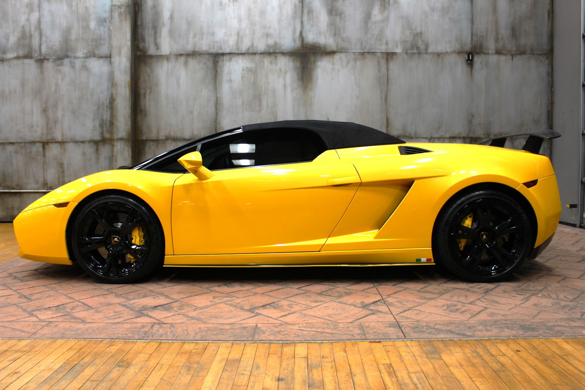 Lamborghini Gallardo Spyder Yellow