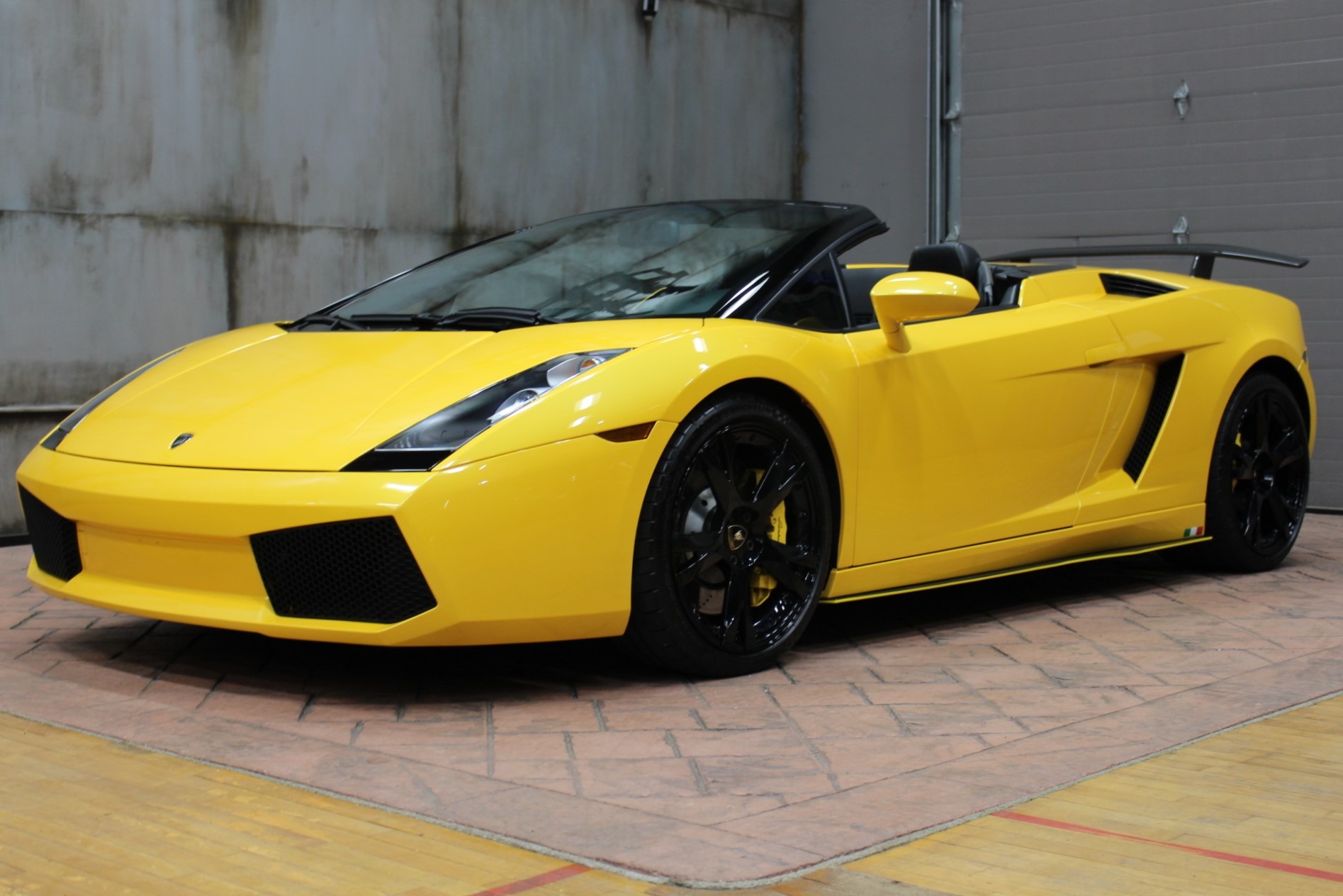 Lamborghini Gallardo Spyder Yellow