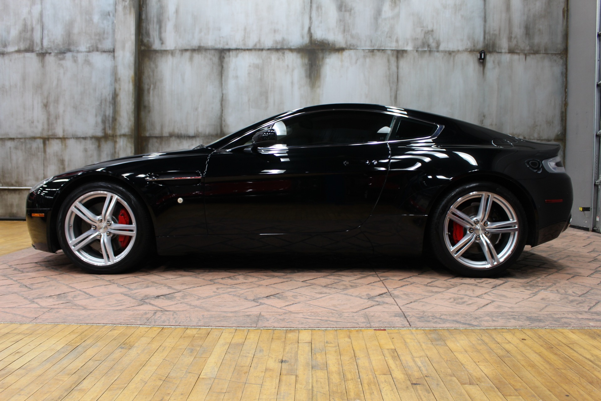 Used 2009 Aston Martin V8 Vantage For Sale (Sold) | Interstate Motorsport Stock #3296